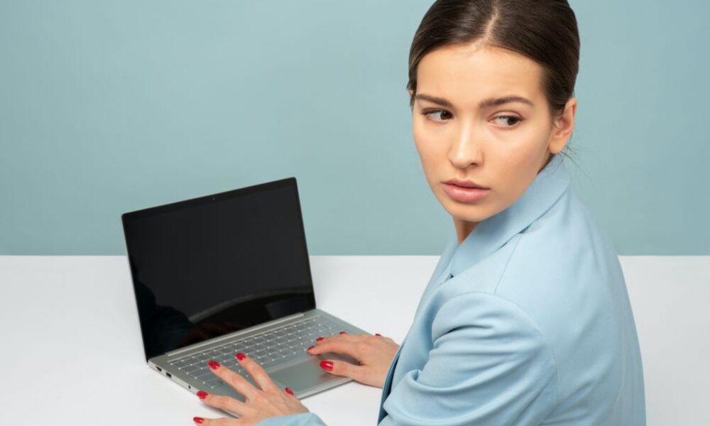 Da li se preterano izvinjavate na poslu i gde "leži" problem? - Portal ...